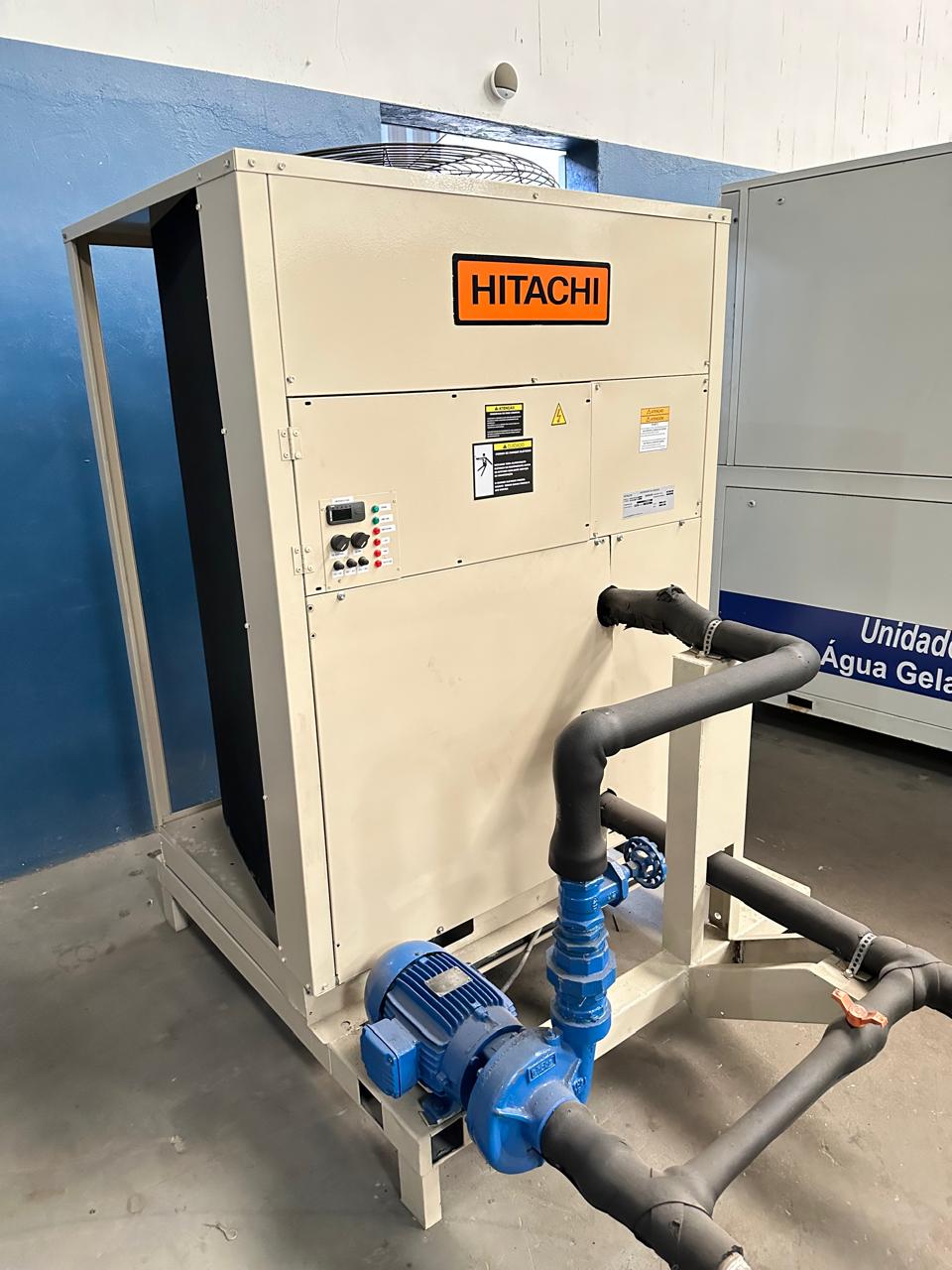 Chiller HITACHI 15TR - LRX Refrigeração